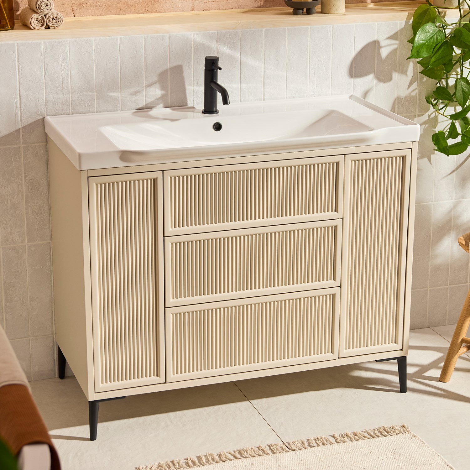 Elara 1000mm Floorstanding Stone Fluted Vanity Unit & Basin with Leg ...