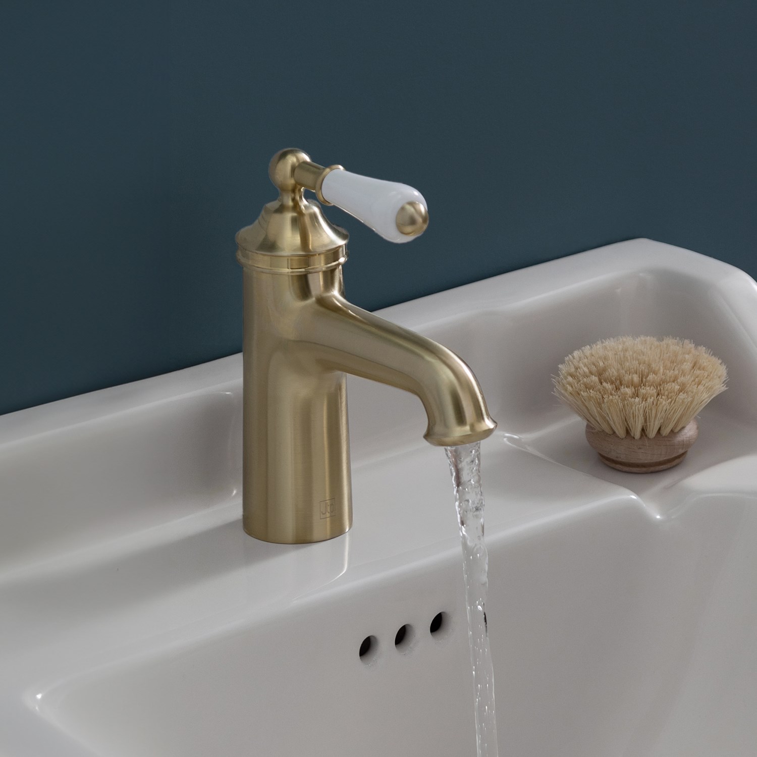 Butler & Rose Caledonia Lever Basin Mixer Tap with Click Clack Waste ...